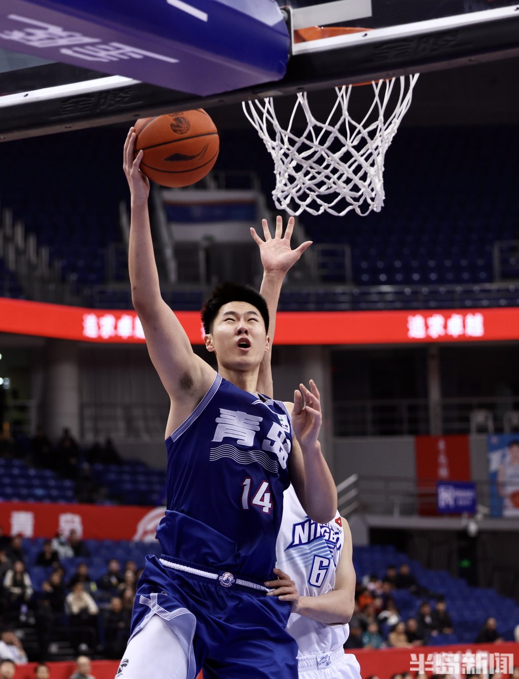 CBA战火重燃，青岛男篮107：84战胜宁波-半岛网