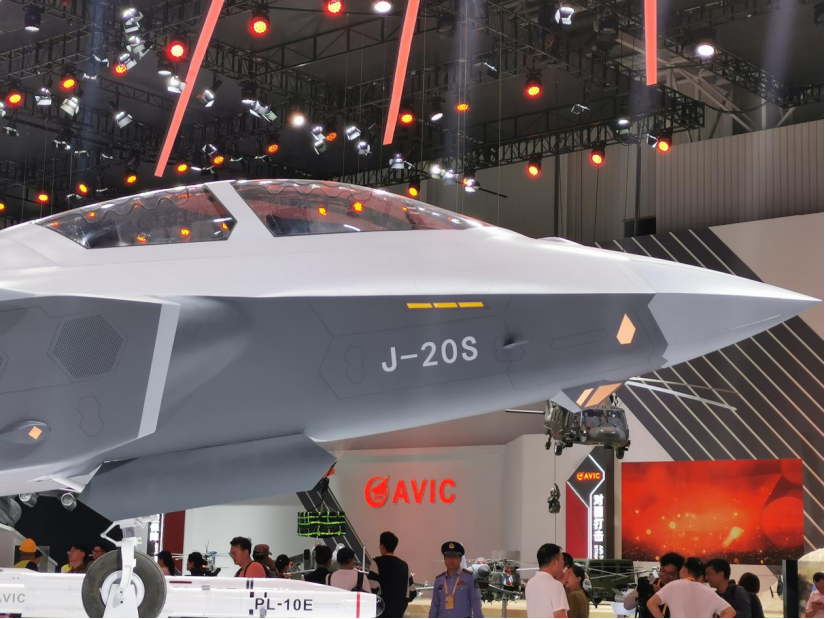 中国航展｜歼-20S首次公开：全球首款正式亮相的双座五代战机-半岛网